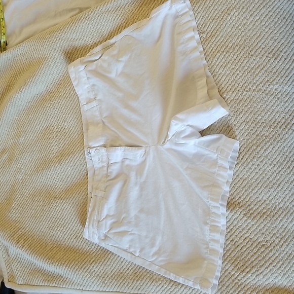 LOFT | Shorts | Loft Shorts Size 6 | Poshmark
